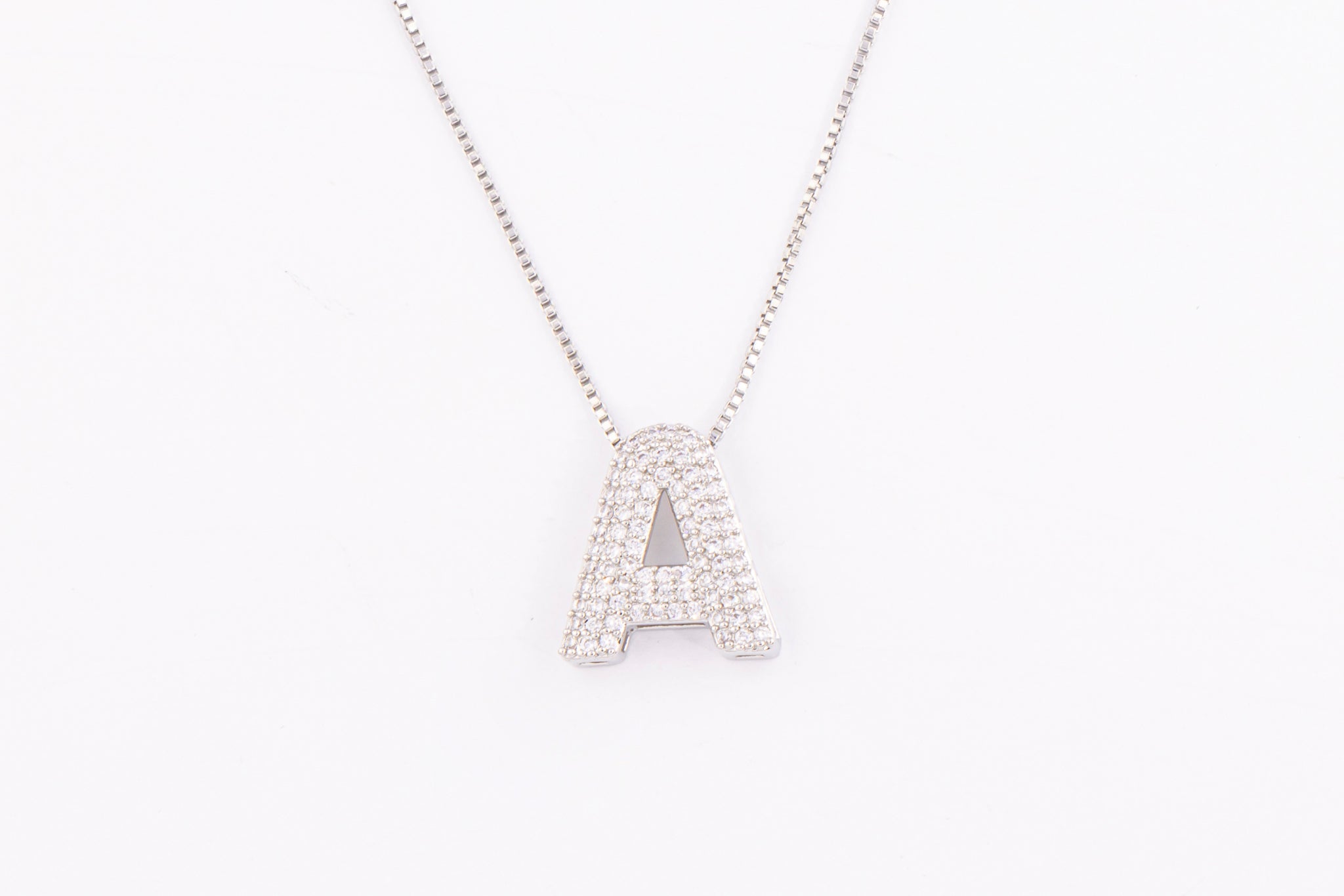 Collar Inicial Spark – Belle